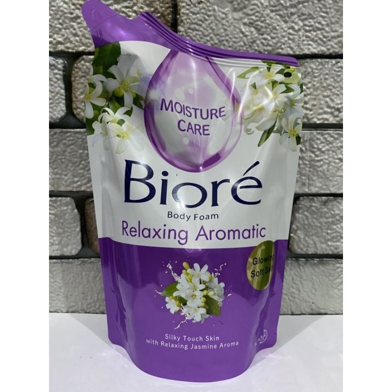 Jual BIORE Body Foam Relaxing Aromatic Pouch 400 ml | Shopee Indonesia