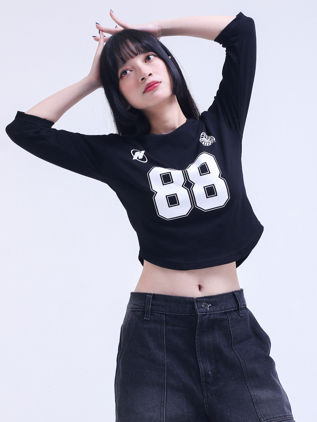 Jual NOMOLU - Crop Top Tee Kaos Wanita Jersey Lengan 3/4 EIGHTY-EIGHT | Shopee Indonesia