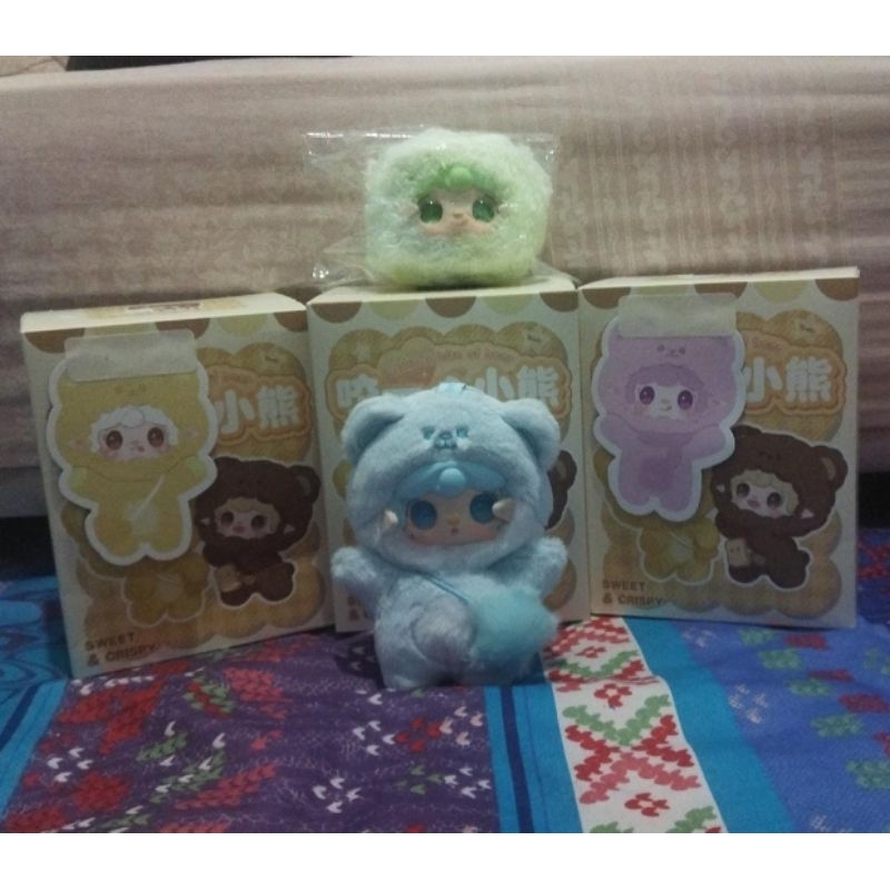 Jual READY Yooki V4 Take A Bite Of Bear [SELECTED] | Shopee Indonesia