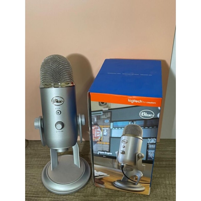 Jual Preloved Blue Yeti Microphone Silver Microphone ASMR | Shopee ...