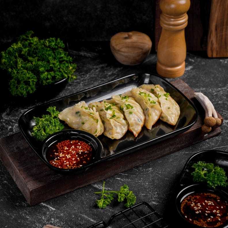 Jual Mandu\gyoza ORIGINAL Korea Halal Frozen by JJ FOOD - Makanan ...