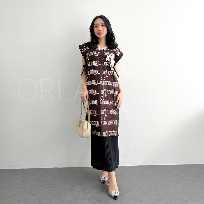 Jual Aruna Vest Bunga (READY STOCK) BISA COUPLE / batik vest / baju ...