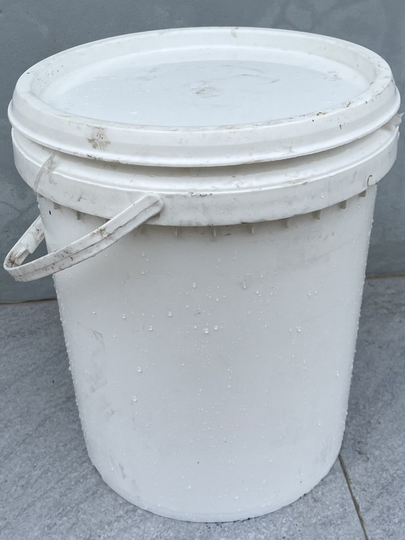 Jual Ember Putih 25L Liter | Shopee Indonesia