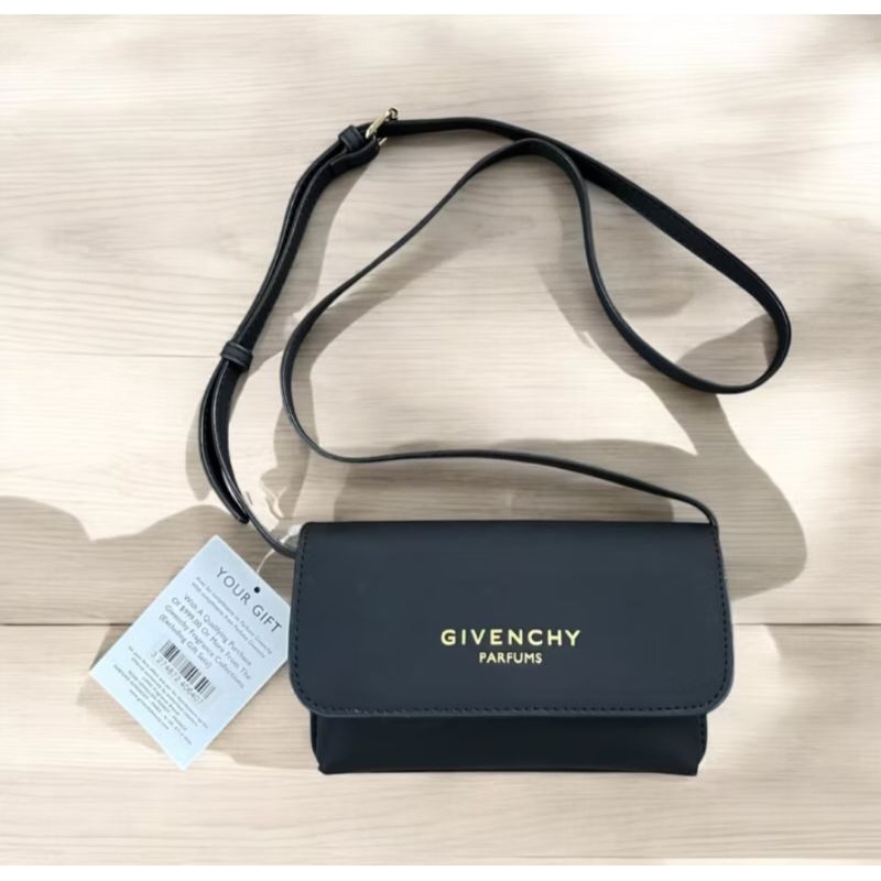 Jual Givenchy xbody phone micro bag | Shopee Indonesia