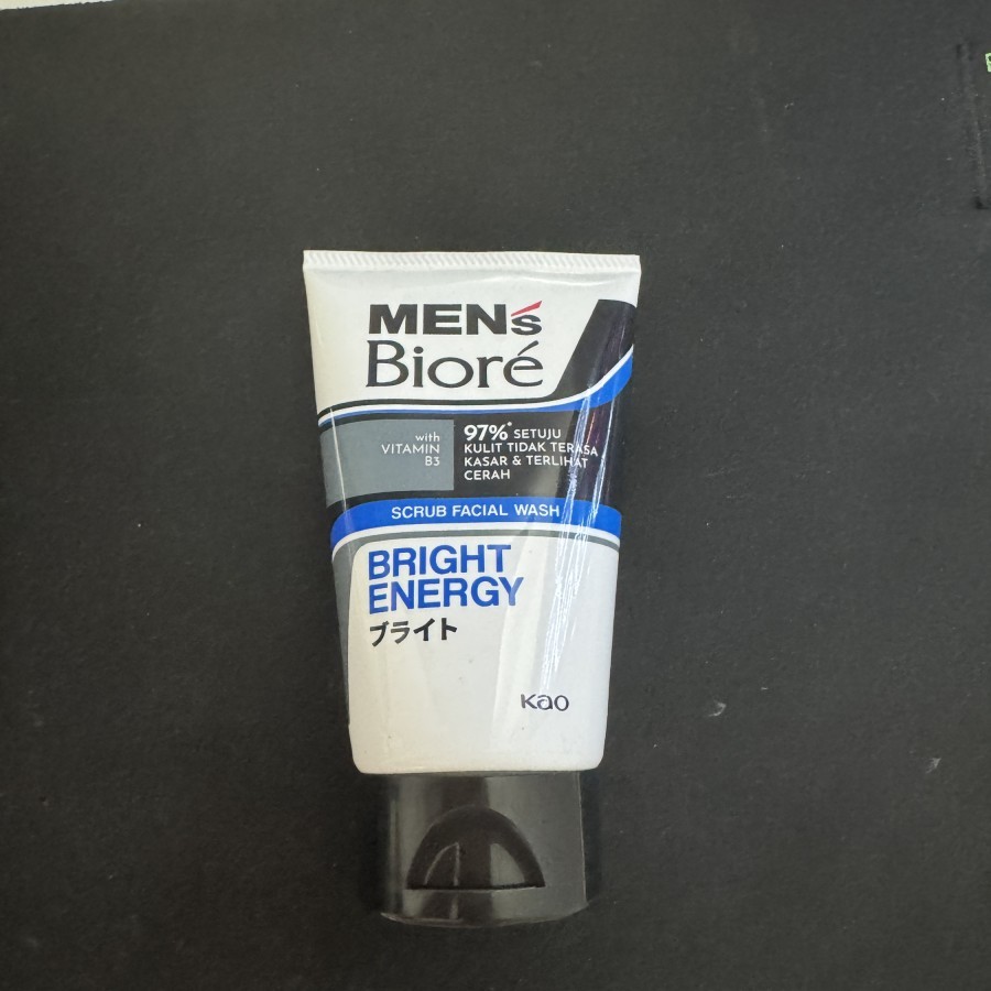 Jual Biore Men Bright Energy Facial Foam 100 gram | Shopee Indonesia