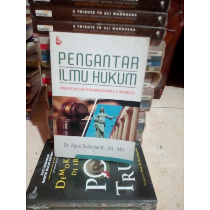 Jual ORI BUKU PENGANTAR ILMU HUKUM PENGERTIAN DAN PERKEMBANGANNYA DI INDONESIA | Shopee Indonesia