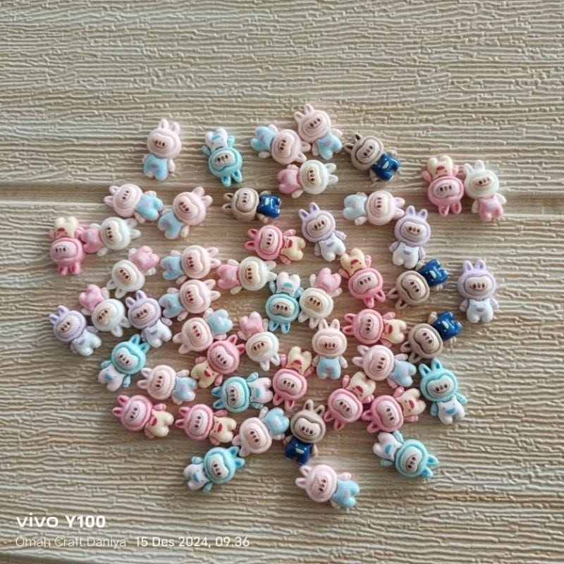 Jual (50 biji) clay labubu mini | Shopee Indonesia