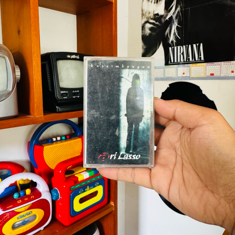 Jual Kaset Pita /Tape Ari Lasso Keseimbangan Original 100% Berfungsi ...