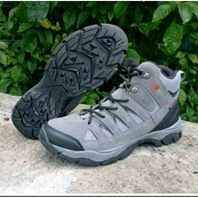 Jual sepatu olahraga pria sepatu hiking gunung outdoor sepatu boots pria sepatu gunung outdoor ...