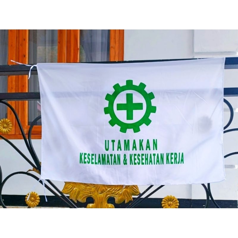 Jual BENDERA K3 KAIN KATUN BENDERA SAFETY STANDARD DISNAKER | Shopee ...