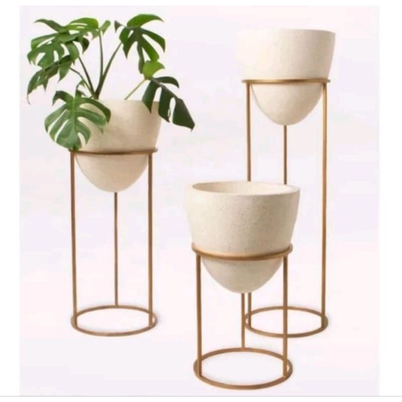 Jual Dapat 3 Rak Pot Bunga/Dudukan Rak Pot Bunga/Standing Rak Pot ...