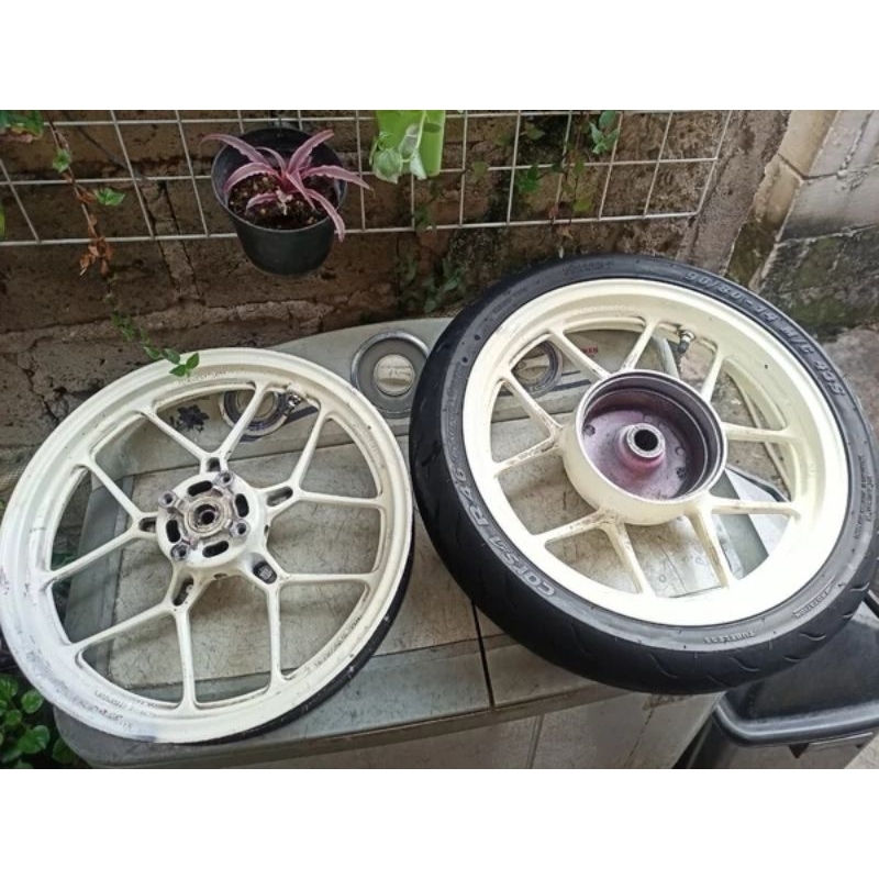 Jual Velg vario 125 vario 150 honda pelek racing palang original ori ...