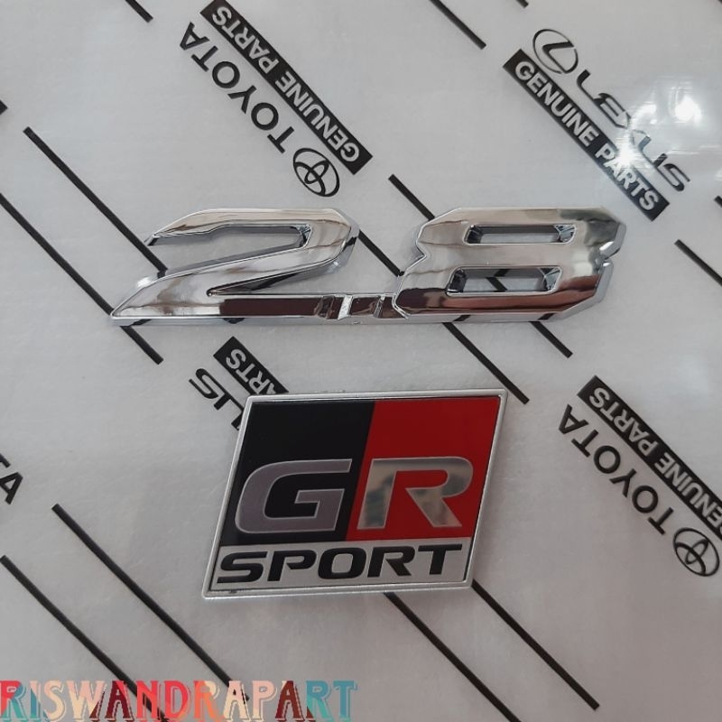 Jual EMBLEM LOGO GR sport 2.8 Toyota fortuner original | Shopee Indonesia