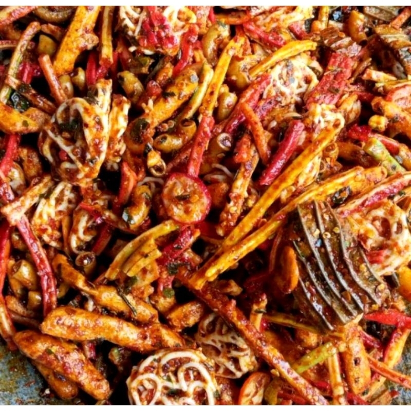 Jual Kerupuk seblak mix pedas daun jeruk 1kg | Shopee Indonesia