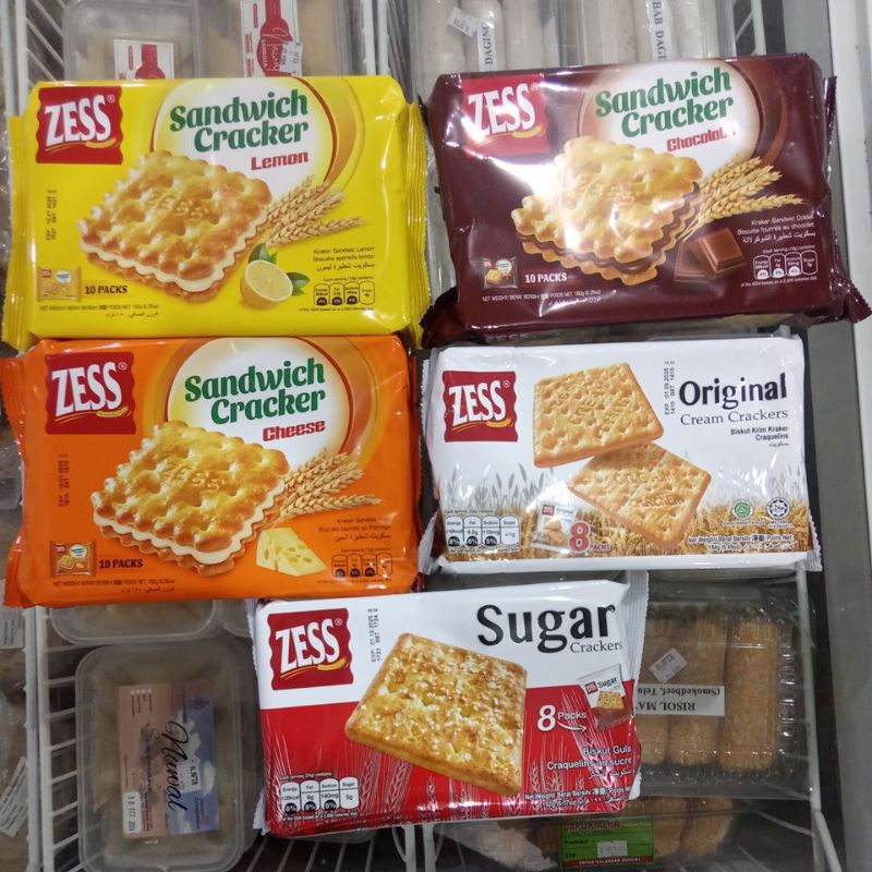 Jual Biskuit Sandwich / Sanwich Cracker Zess Rasa Chocolate, Cheese ...