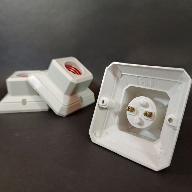Jual Fitting Lampu Plafon Segi 4 SOK Putih E27 | Rumah Lampu Kotak ...