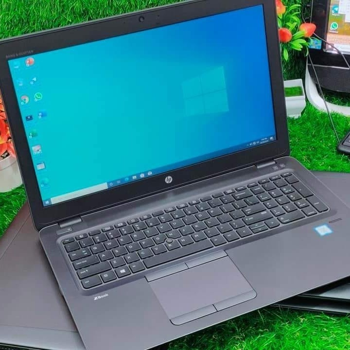 Jual Hp ZBook 15u G4, Core i7 Gen 7, RAM 16GB / SSD 256GB | Shopee ...