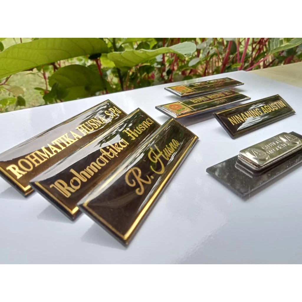 Jual Nama Dada Resin (ASLI GOLD )/Name Tag /Papan Nama Dada/Name Tag ...
