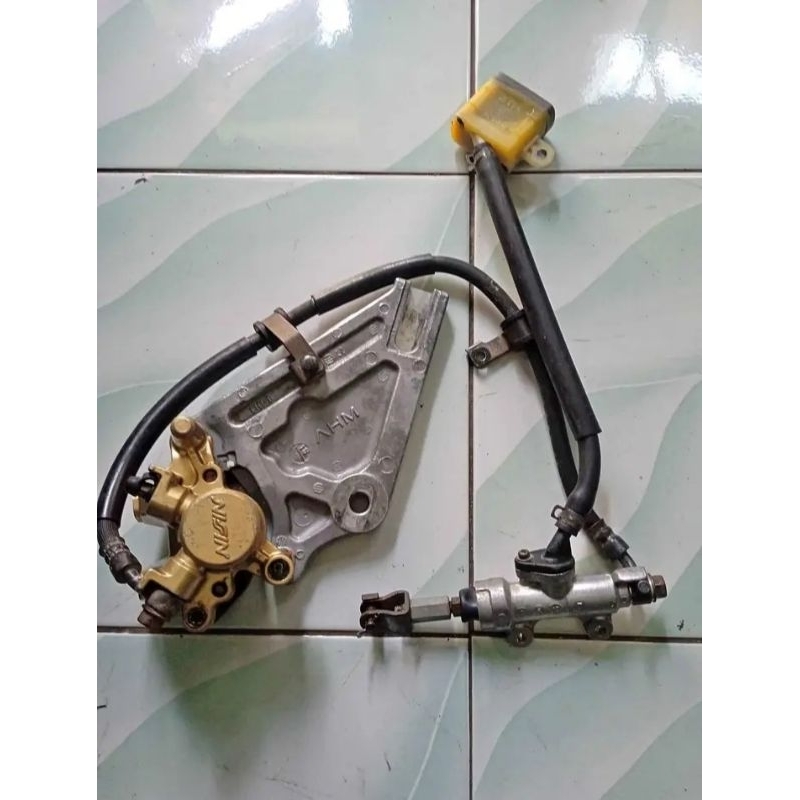 Jual Master Rem Belakang+Kaliper 1Set Honda Supra X 125 Batman Seken ...