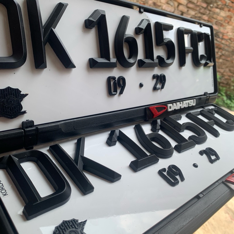 Jual Plat Nomor Mobil Custom Akrilik Timbul FONT BARU FE LANCIP PUTIH ...