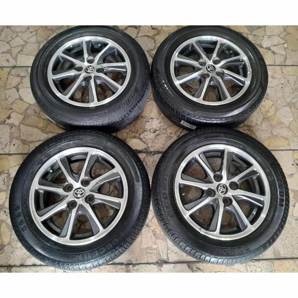 Jual velg bekas ori copotan calya R14 lubang 4X100 dan ban 175/65R14 | Shopee Indonesia