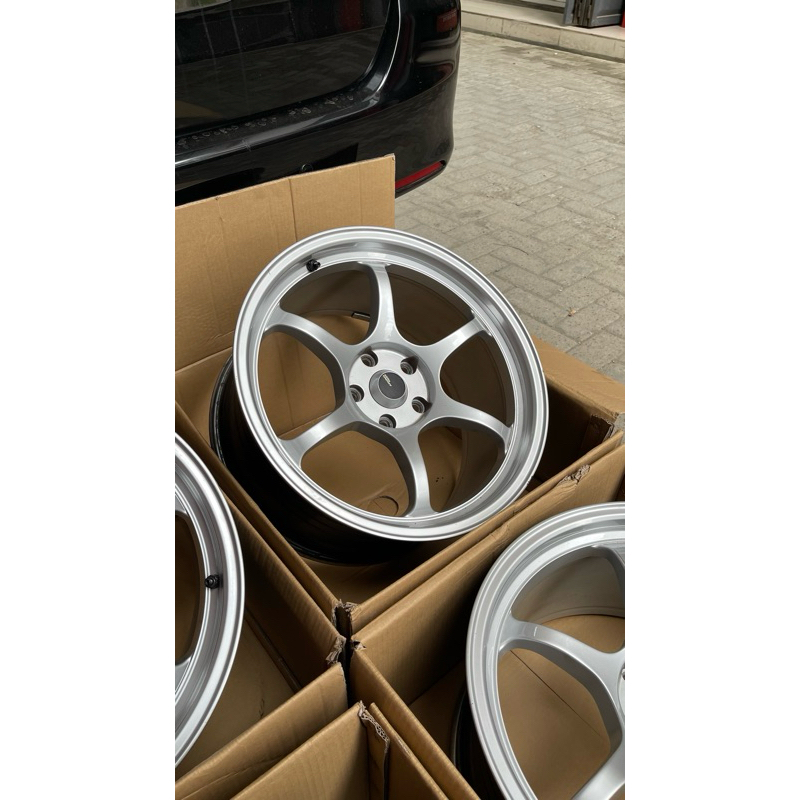 Jual velg r18 | Shopee Indonesia