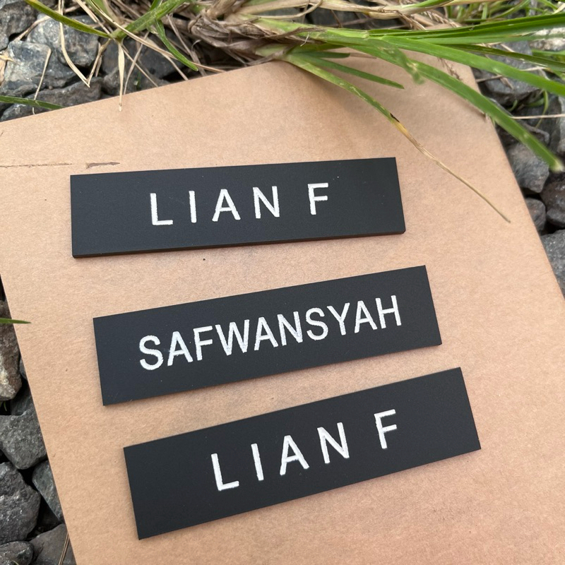 Jual Nama Dada Grafir Doff / Name Tag Doff / Papan Nama Doff | Shopee ...