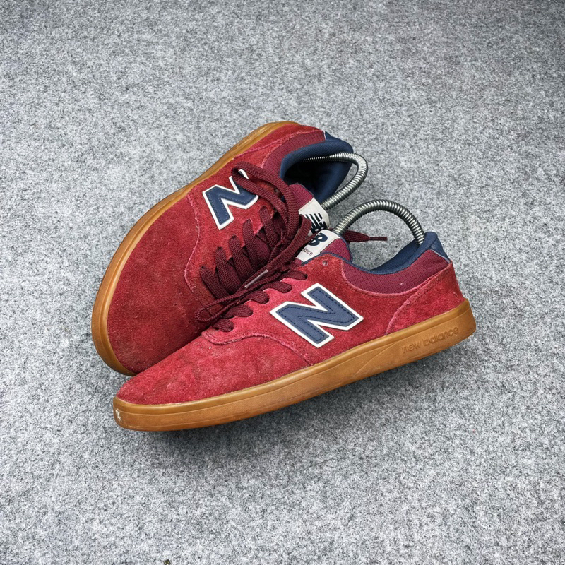 Jual New Balance 424 Maroon Gumsole | Shopee Indonesia