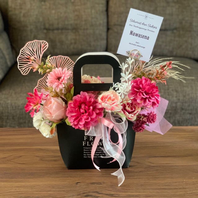 Jual FLOWER TALKS - FLOWER BAG BOUQUET / BUNGA GRAND OPENING / BLOOM ...