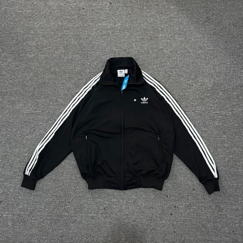 Jual TRACKTOP ADIDAS HITAM LIST PUTIH VINTAGE STYLE FULL TAG LABEL | Shopee Indonesia
