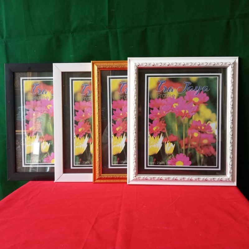 Jual MURAHH Bingkai foto 12R 25x30 bingkai ukir/minimalis frame foto ...