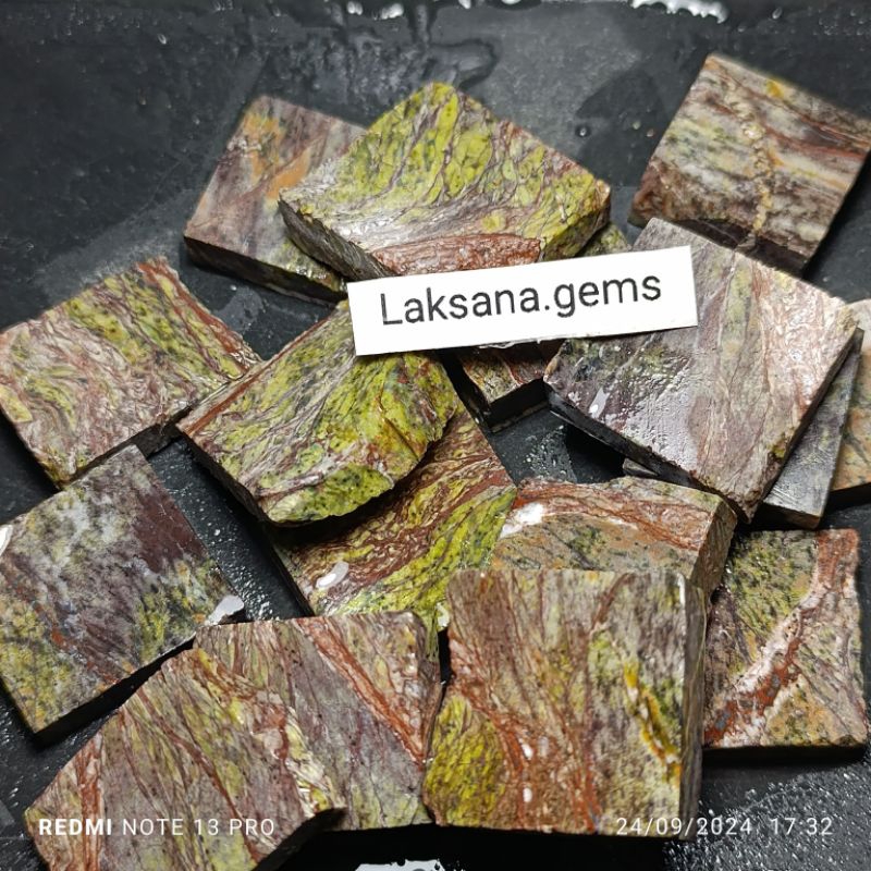 Jual Batu Badar Besi Hijau India Unik Langka / Natural Bahan Badar besi ...