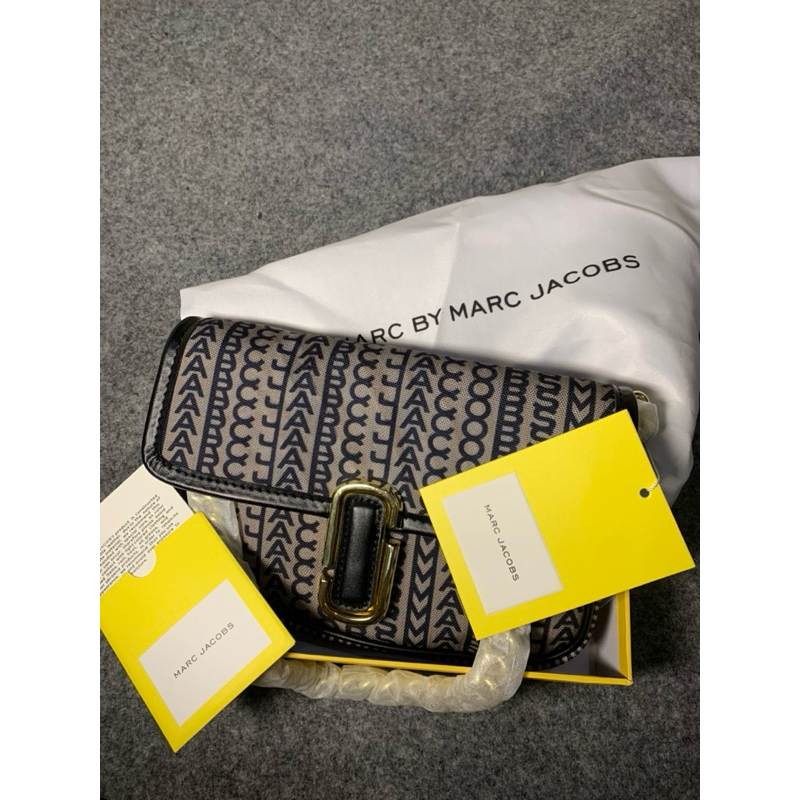 Jual marc jacobs new lengkap box | Shopee Indonesia