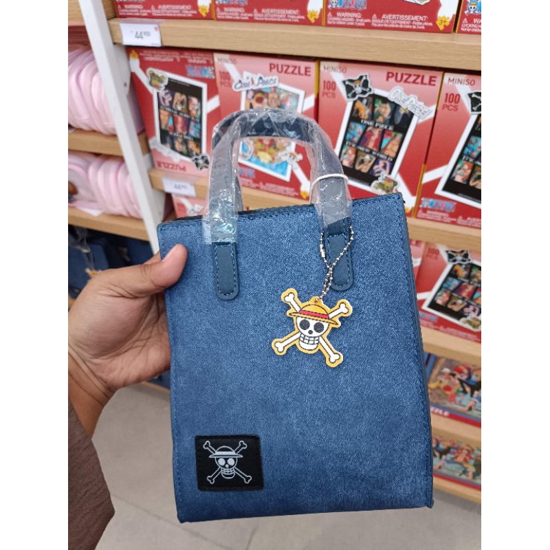 Jual TAS ONEPIECE X MINISO original NEW+keychain | Shopee Indonesia