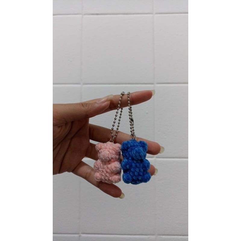 Jual Crochet Amigurumi Gummy Bear Velvet Keychain | Shopee Indonesia