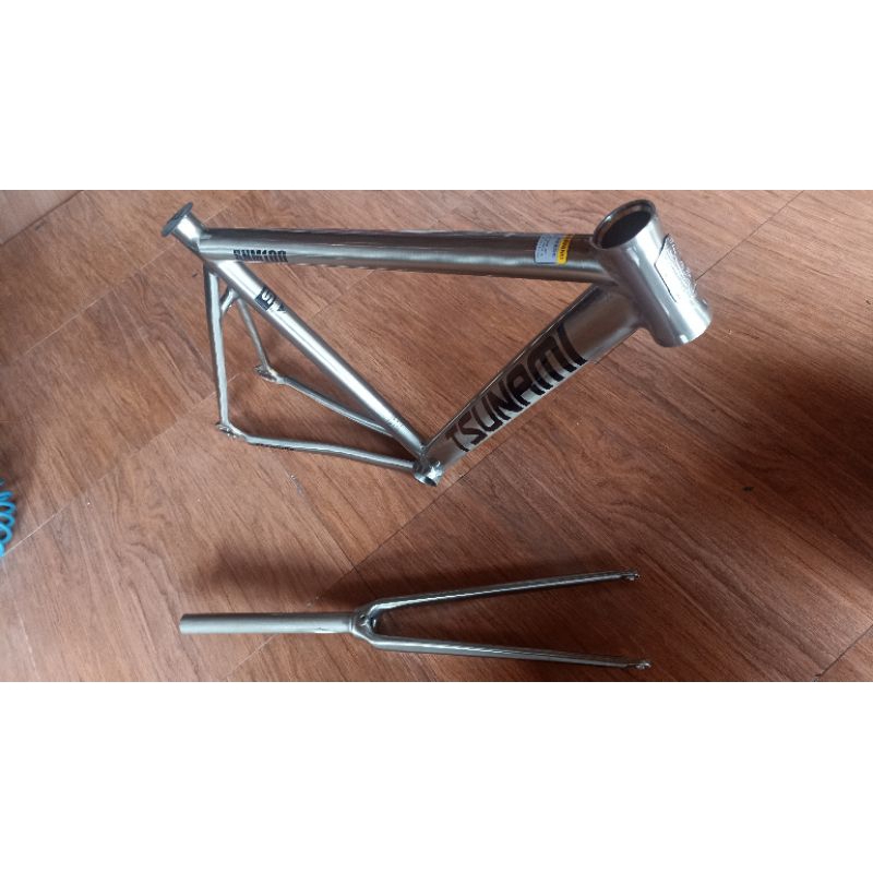Jual FRAME TSUNAMI UKURAN M POLISH | Shopee Indonesia