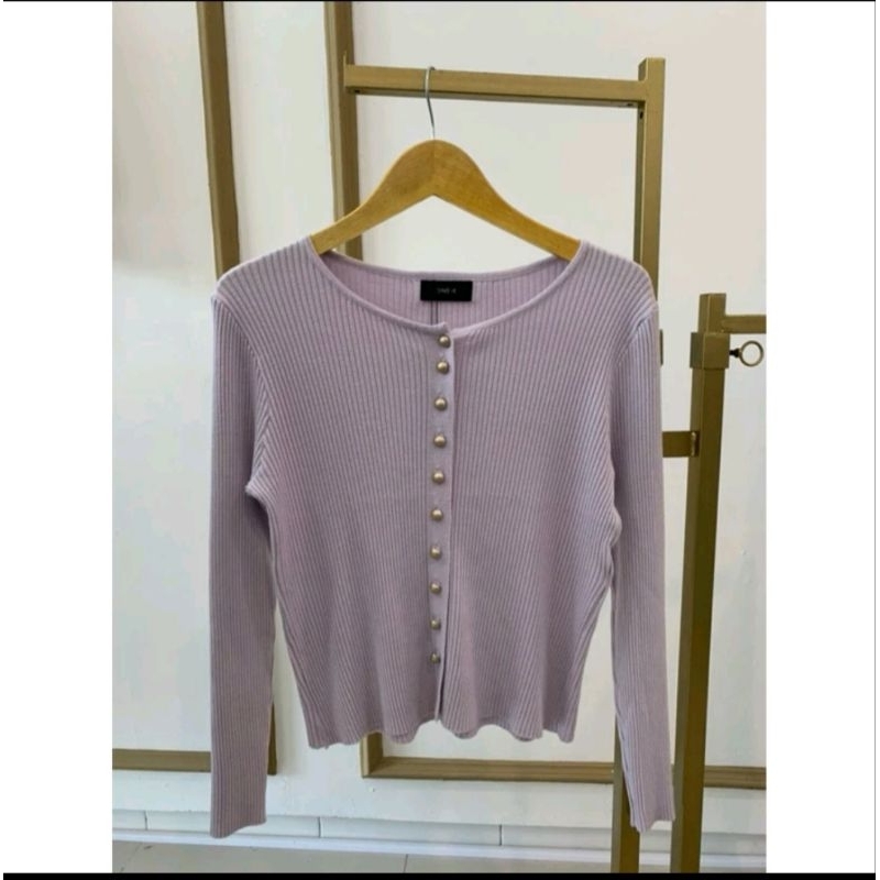 Jual preloved one k baru dipakai sekli masih bgus bgt | Shopee Indonesia