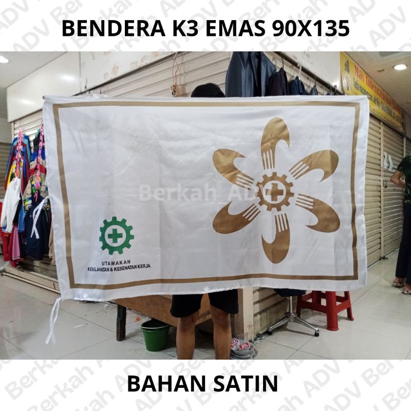 Jual Bendera K3 Emas bahan saten ukuran 90x135 | Shopee Indonesia