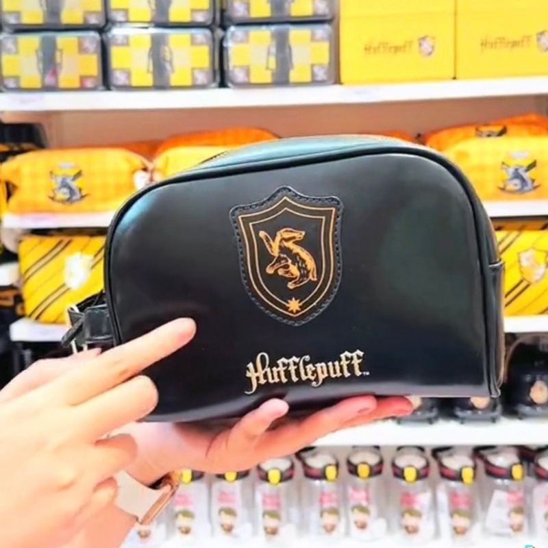 Jual Miniso x Harry Potter (Ready Stock) Hufflepuff Bag & Pouch ...