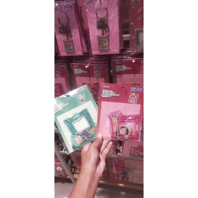 Jual MINISO ONE PIECE DIY DESKTOP ORANAMENT SET | Shopee Indonesia