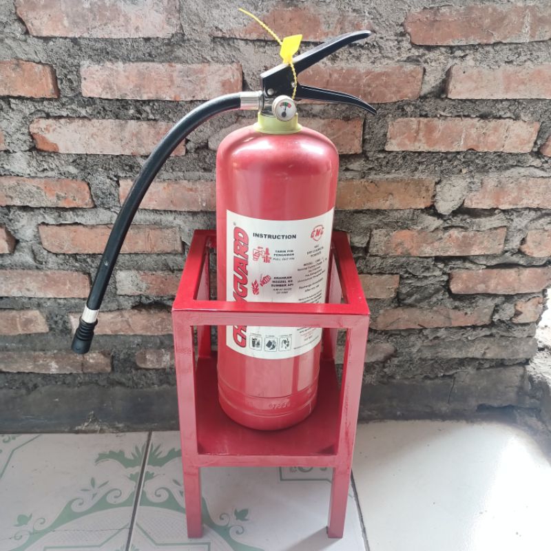 Jual Tempat Dudukan Pemadam Rak Apar 3-6 kg Ukuran 25 x 25 x 40 Tatakan ...