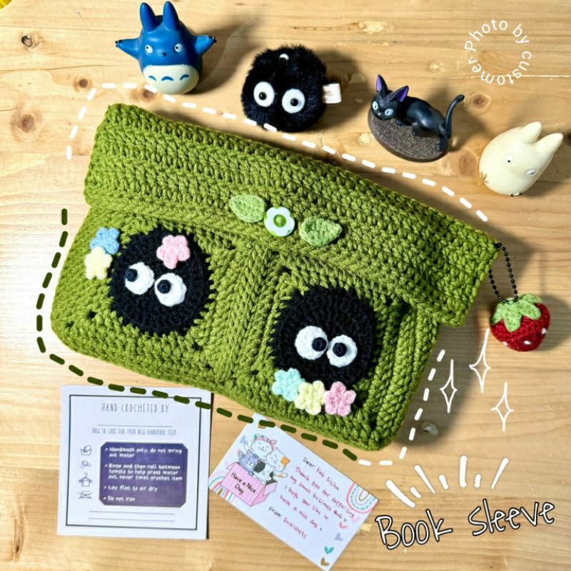 Jual Soot Sprites Book Sleeve Crochet - Susuwatari Rajut | Shopee Indonesia