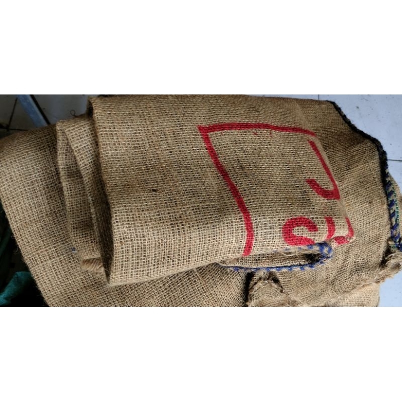Jual karung goni bekas kapasitas 50kg | Shopee Indonesia