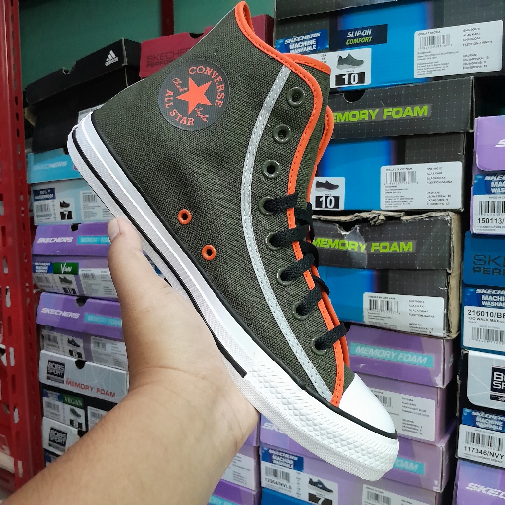 Jual Sneaker Pria Converse Ctas All Star Original Ukuran 43 | Shopee ...