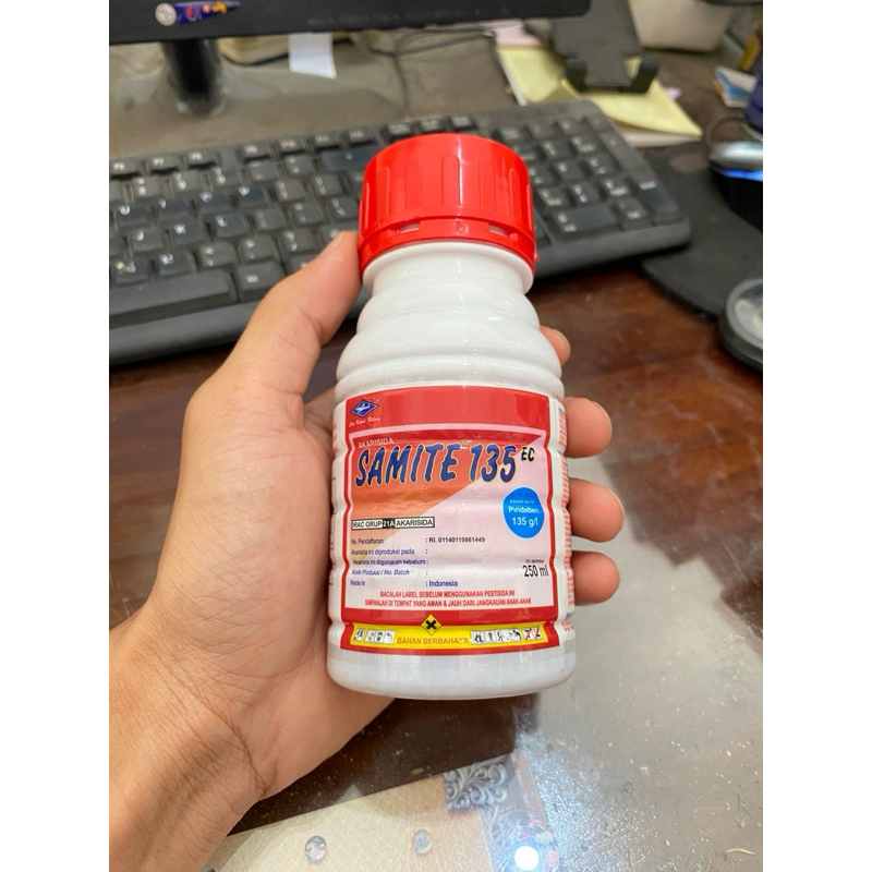Jual Akarisida Tungau Samite 135EC @250 ml | Shopee Indonesia