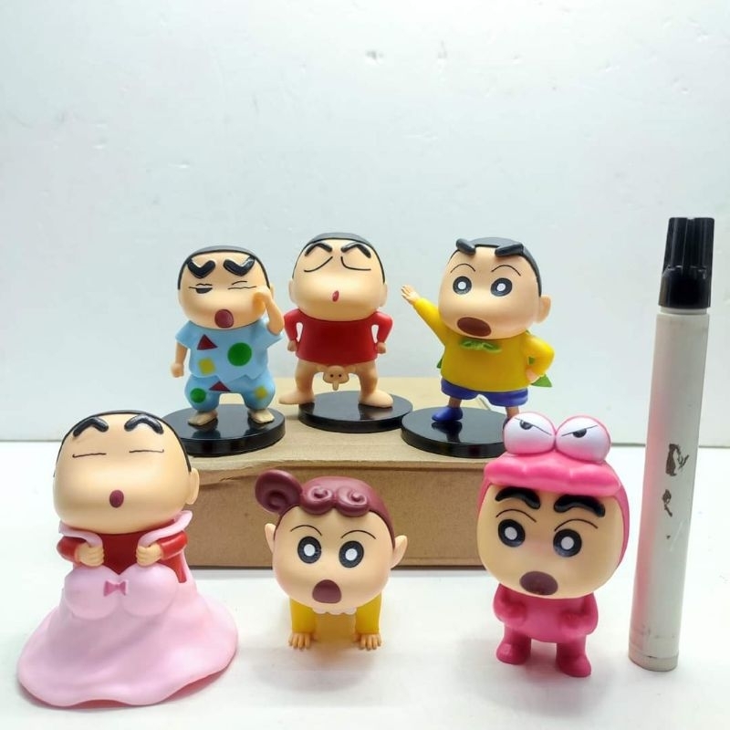 Jual mainan Crayon shinchan sinchan shinnosuke cake pyjamas Statue ...