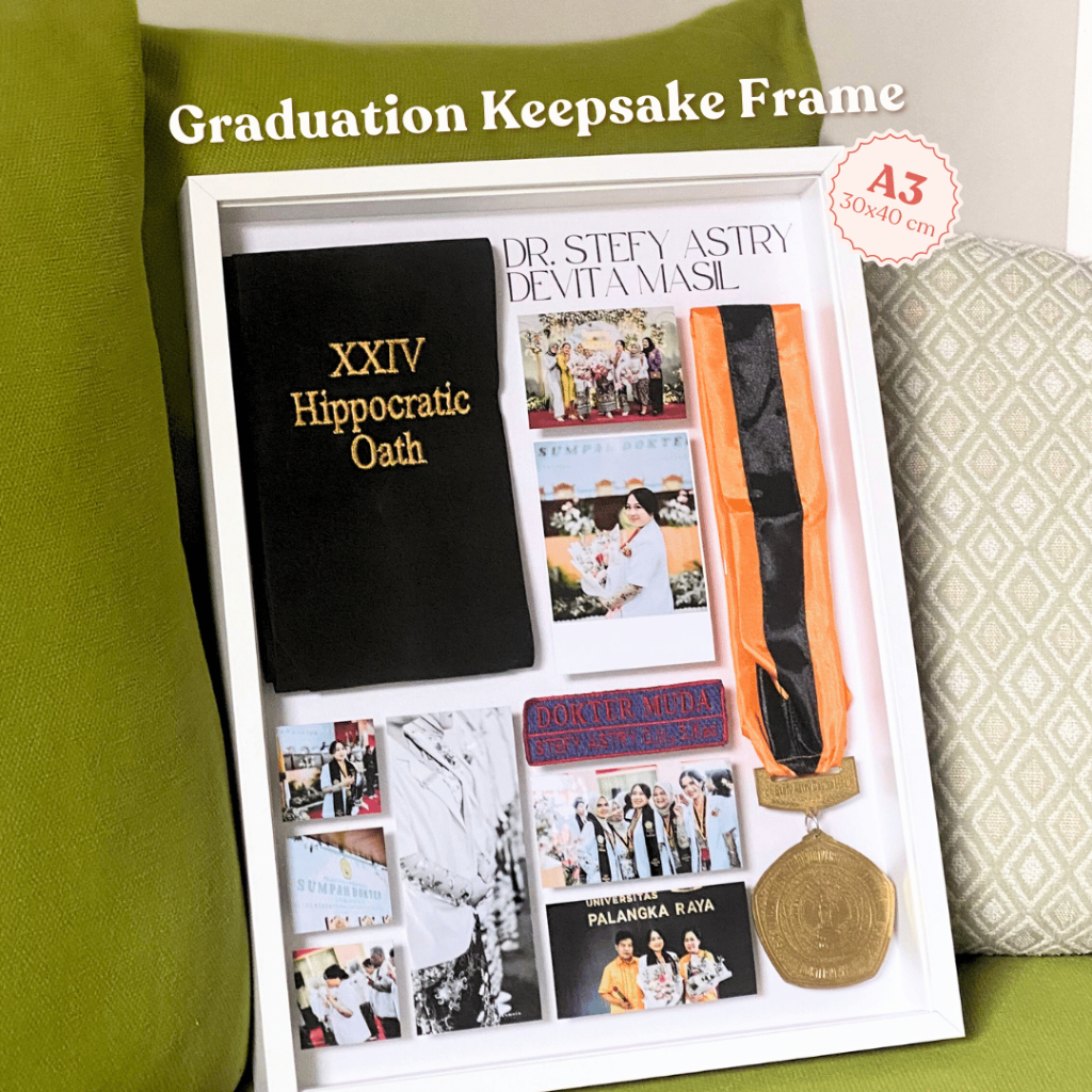 Jual [Graduation Keepsake Frame] Custom Frame Kenang-kenangan Wisuda ...