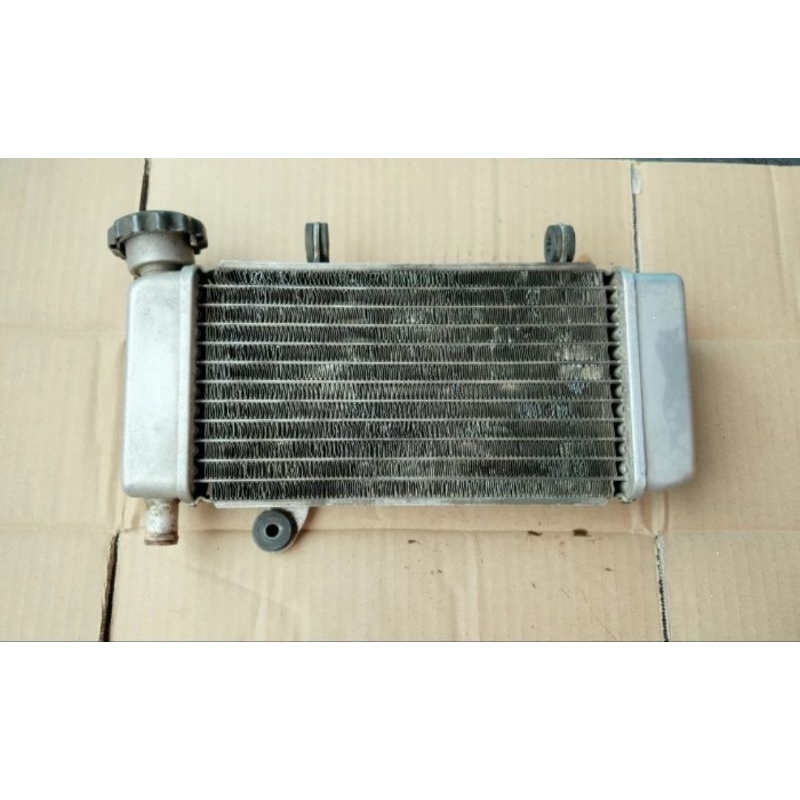 Jual radiator Cb150R copotan original tidak bocor | Shopee Indonesia