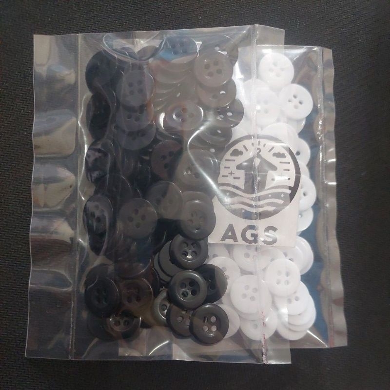 Jual Kancing Dinas Safari Lubang 4 per 100pcs | Shopee Indonesia