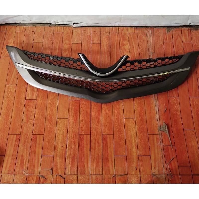 Jual Grill gril rambang Toyota Vios gen 2 original | Shopee Indonesia